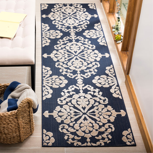 Alcott Hill® Mannox Performance Geometric Rug & Reviews | Wayfair